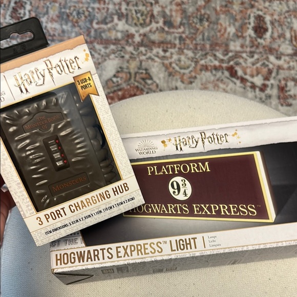 Warner Bros. | Other | Wizarding World Harry Potter Charging Hub And ...